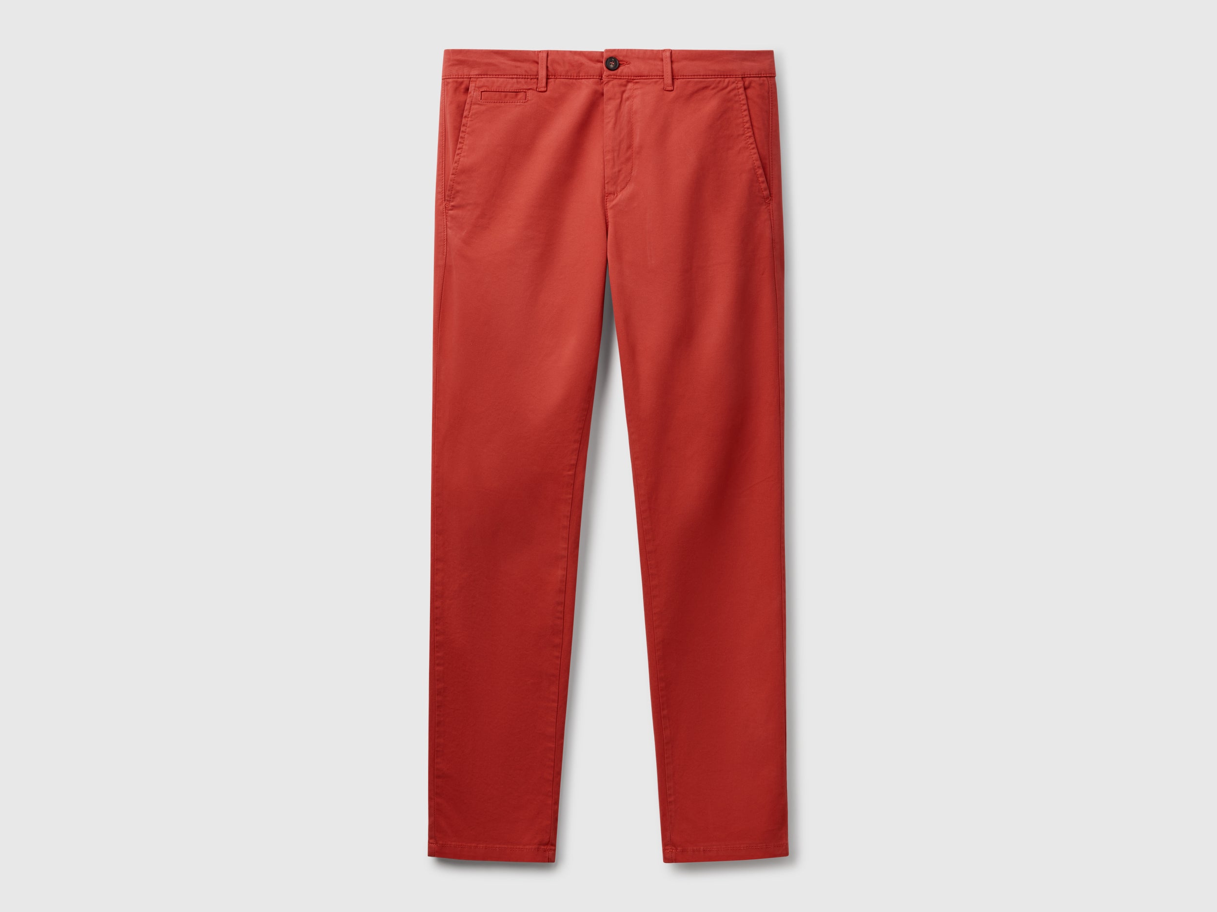 Slim fit brick chinos da uomo rosso mattone | Benetton Outlet